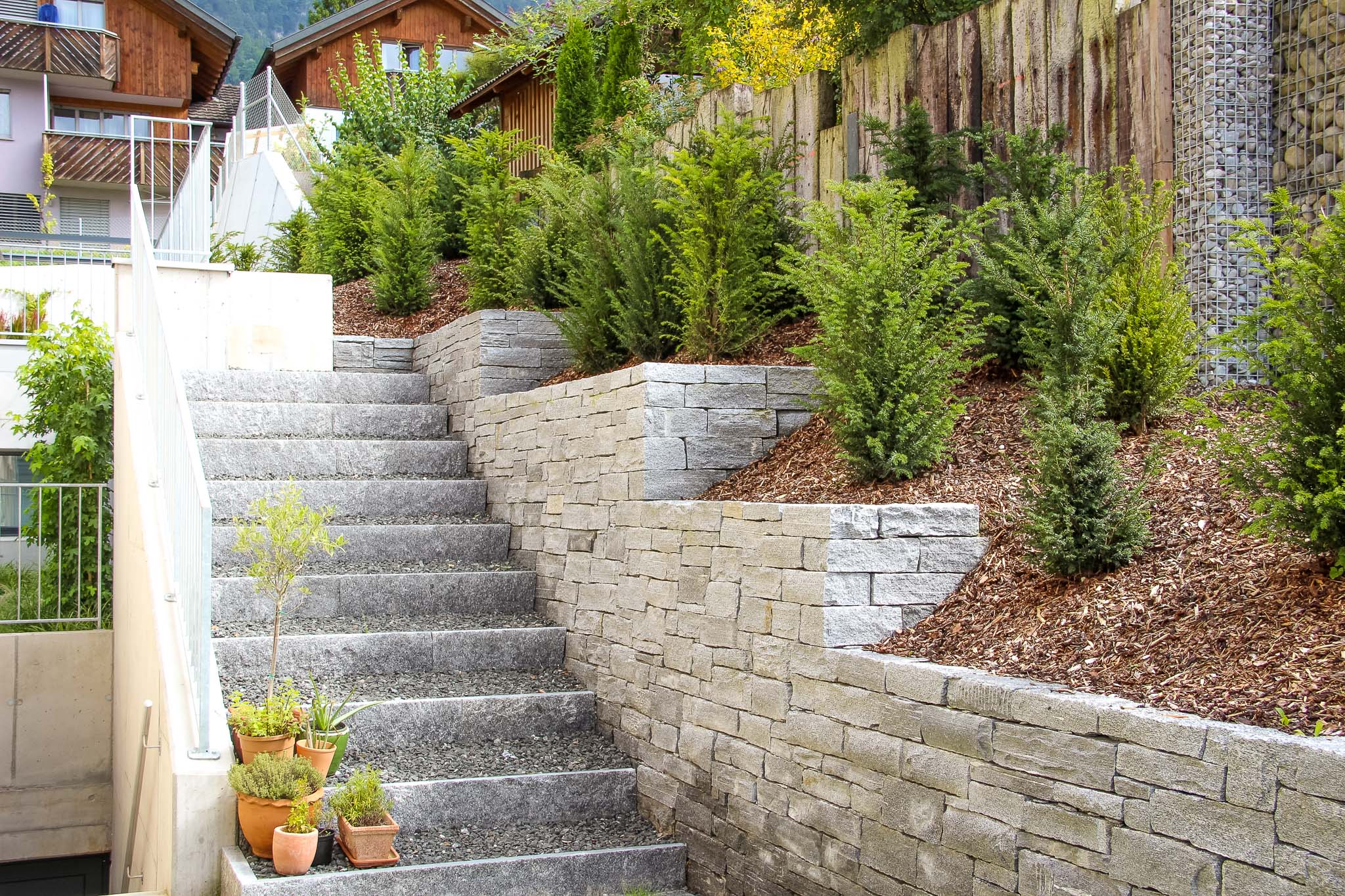 Mauern, Treppen und Steingarten - Steiger Gartenbau GmbH